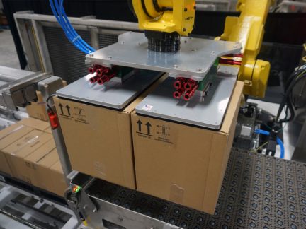 Robotic Palletizer - Quest Box Bot QB300 | Pallet Conveyors & Robotic ...